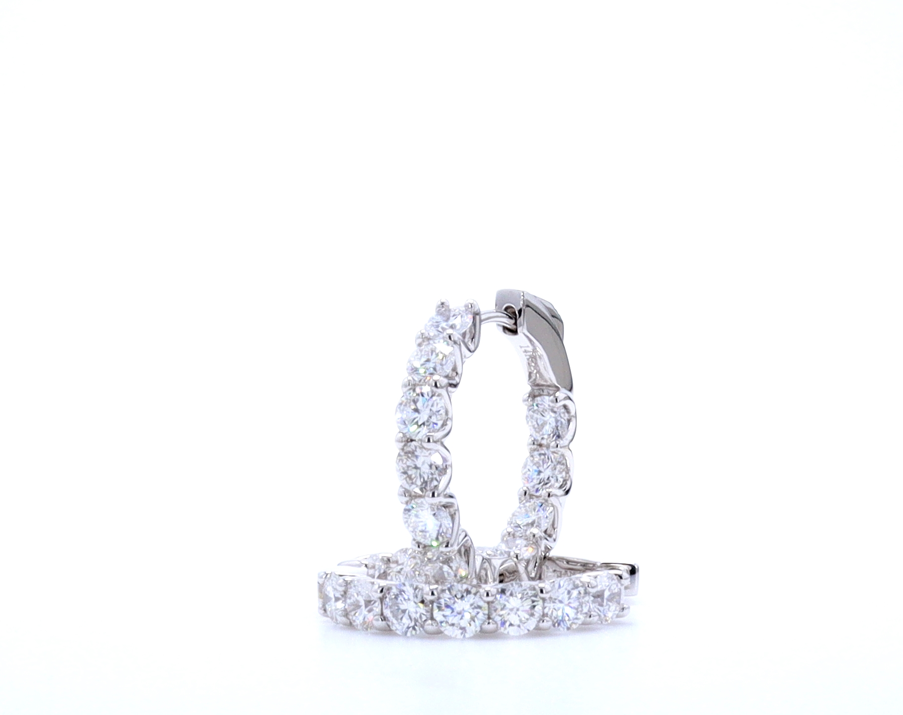 Arthurs Collection White Gold Diamond Earrings. Arthur's Jewelers ...